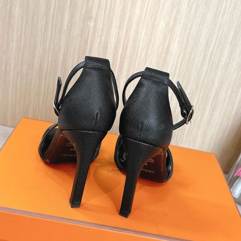 Inexpensive Hermes Sandals