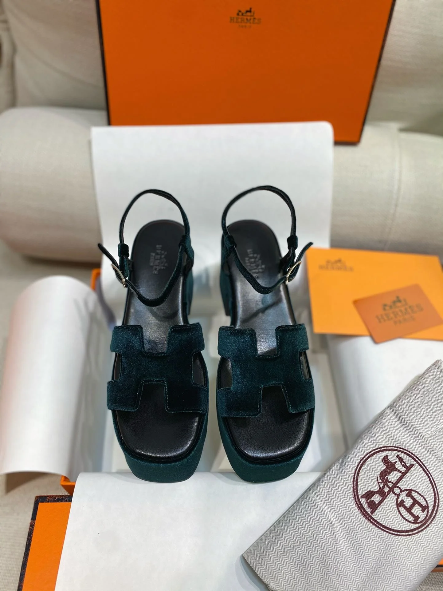 Bargain Hermes Sandals