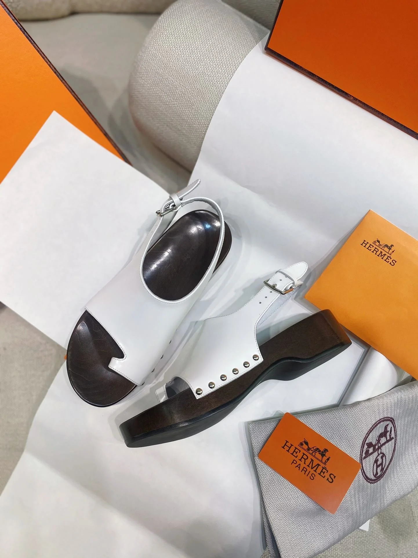 1:1 copy Hermes Sandals