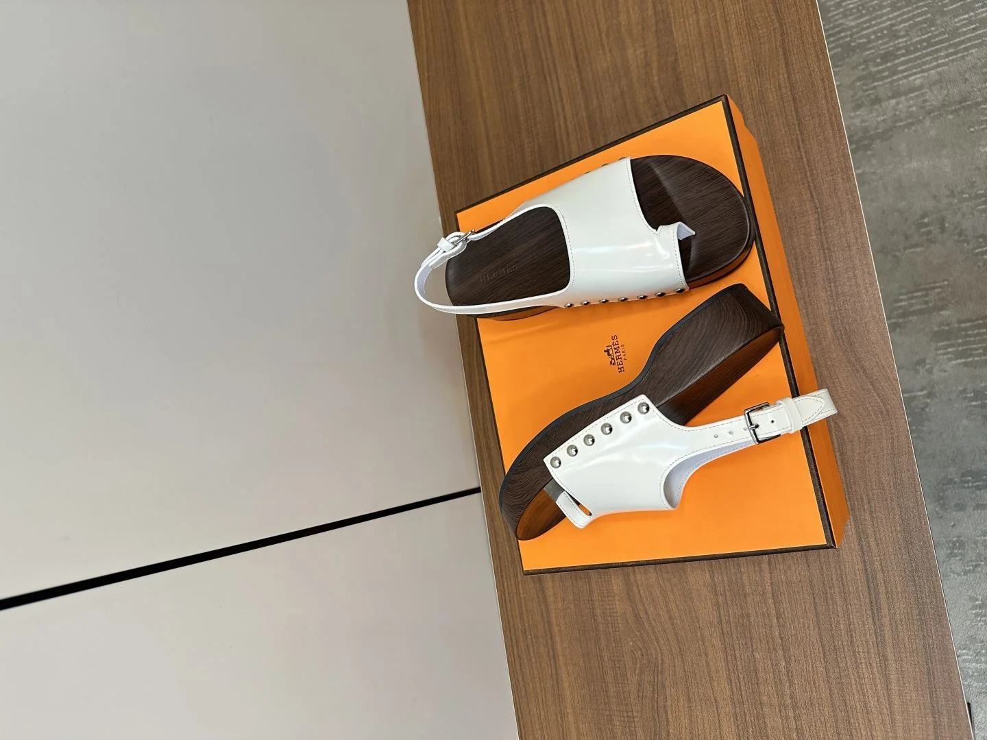 1:1 copy Hermes Sandals