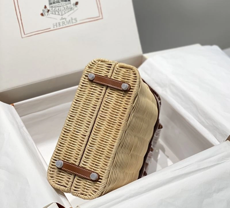 Value-priced Hermes Satchel bags