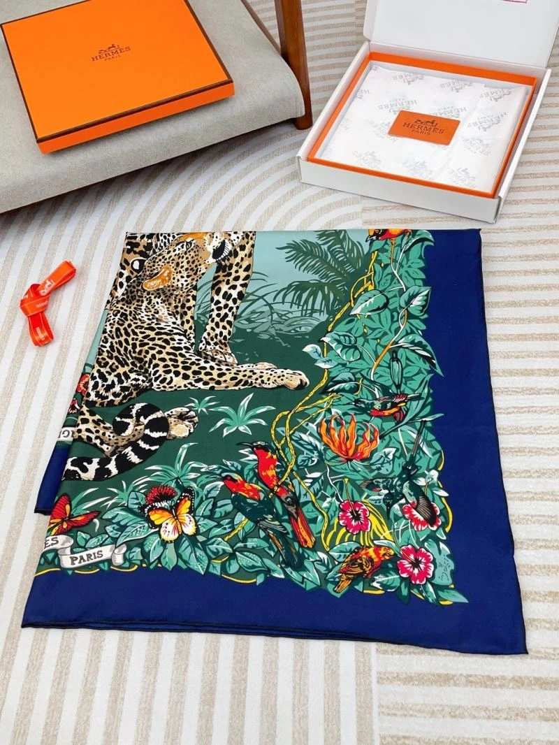 Top mirror Hermes Scarf