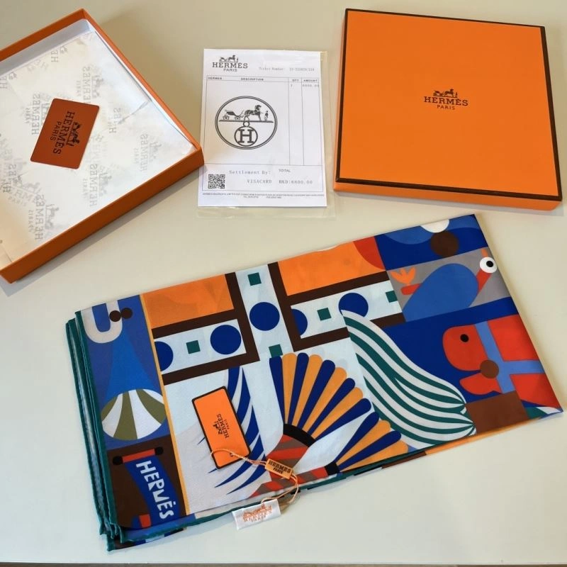 Brand-authenticated Hermes Scarf