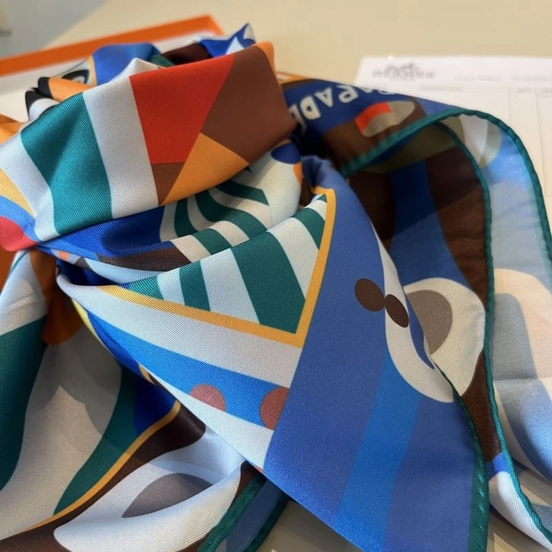 Brand-authenticated Hermes Scarf