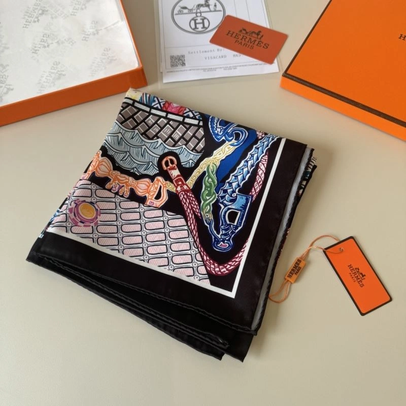 Low-cost Hermes Scarf