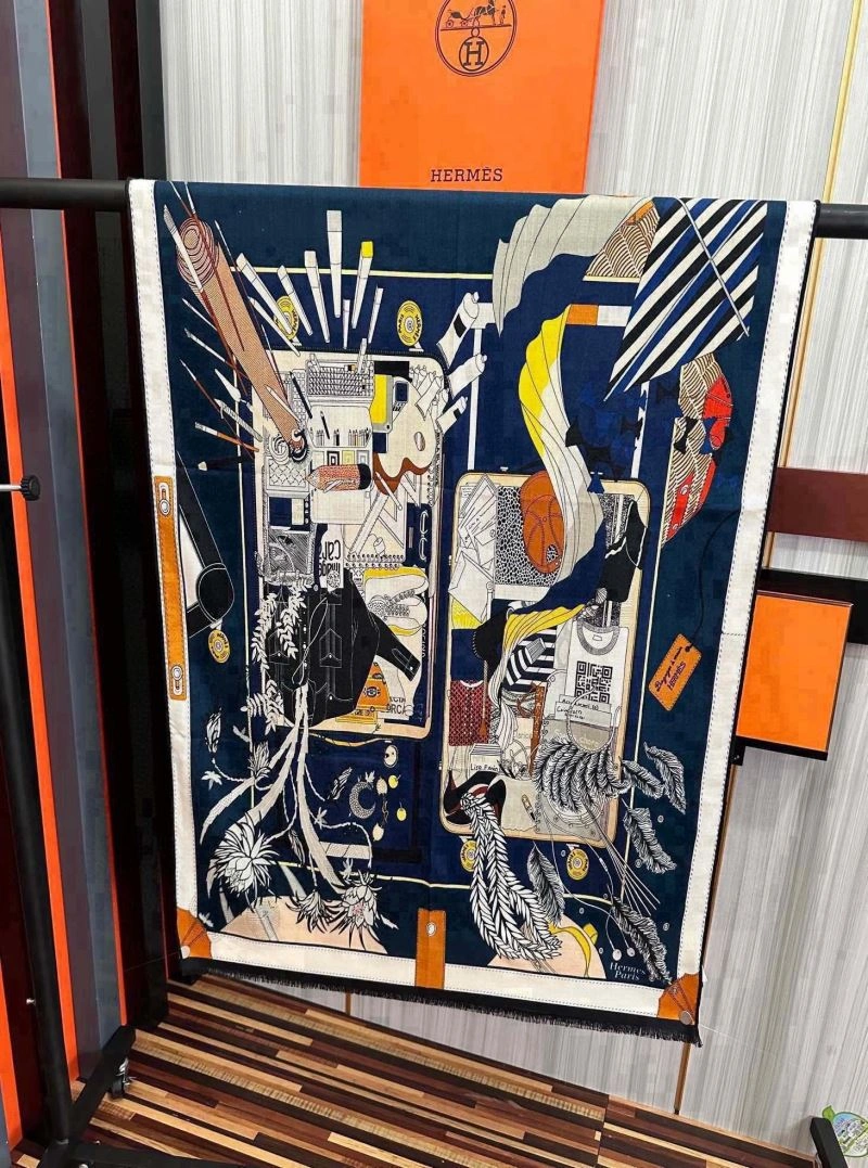 Accurate model Hermes Scarf