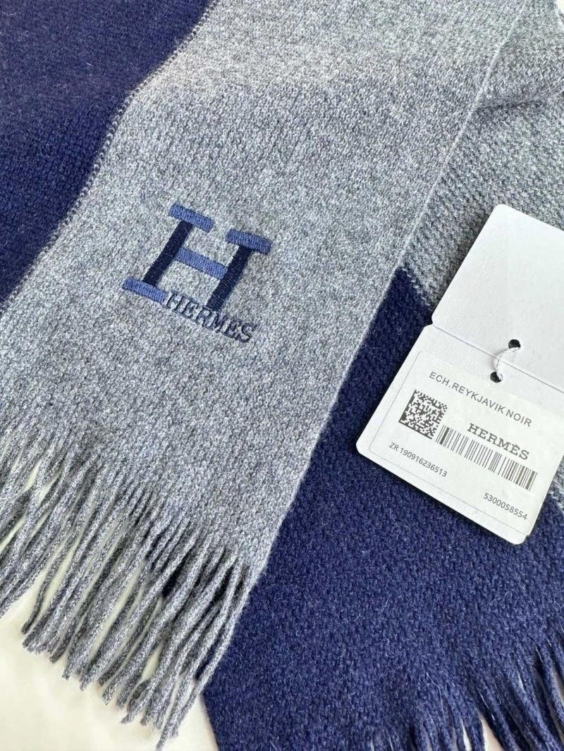 Accurate model Hermes Scarf