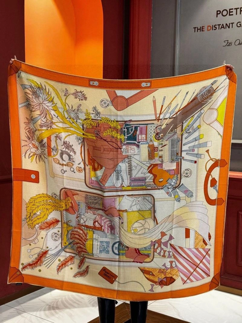Top mirror Hermes Scarf