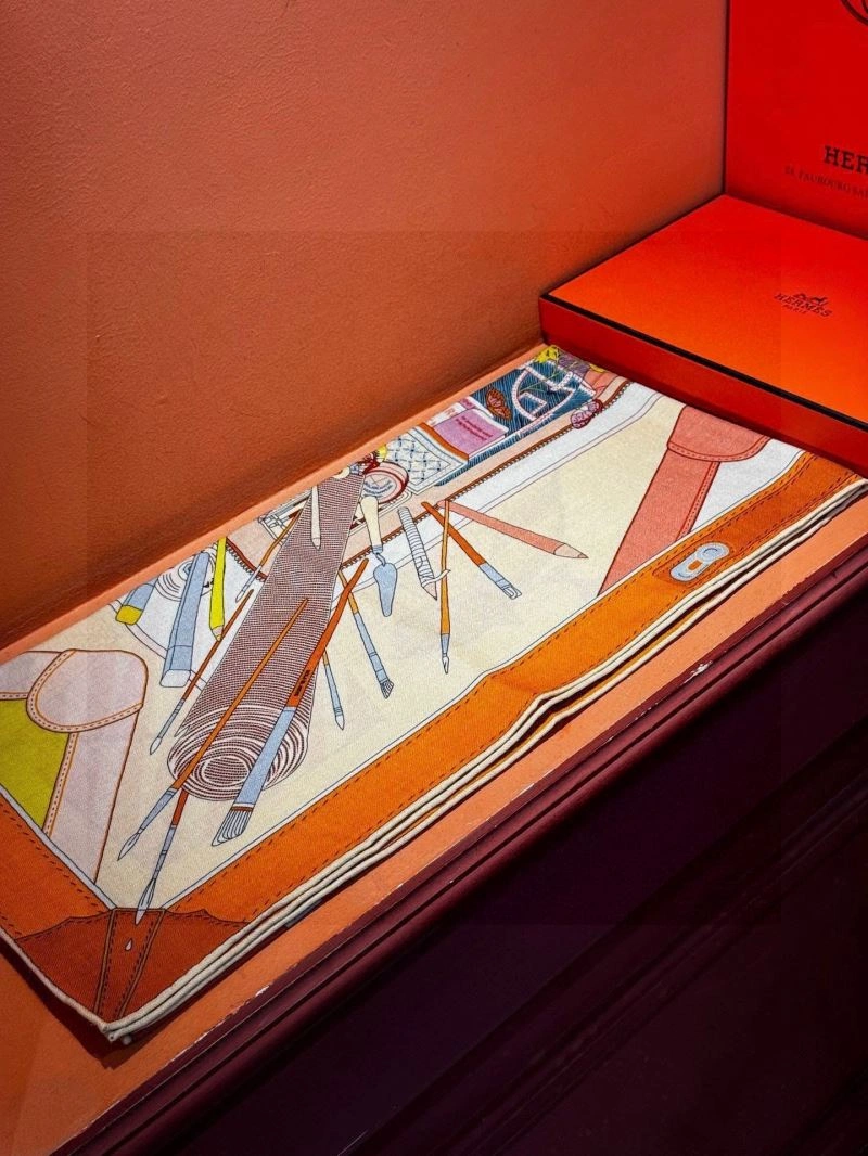 Top mirror Hermes Scarf