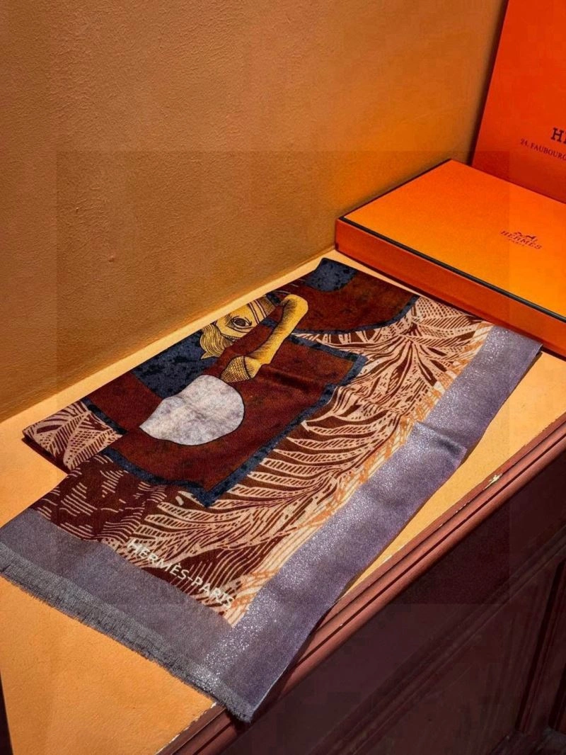 Brand-authenticated Hermes Scarf