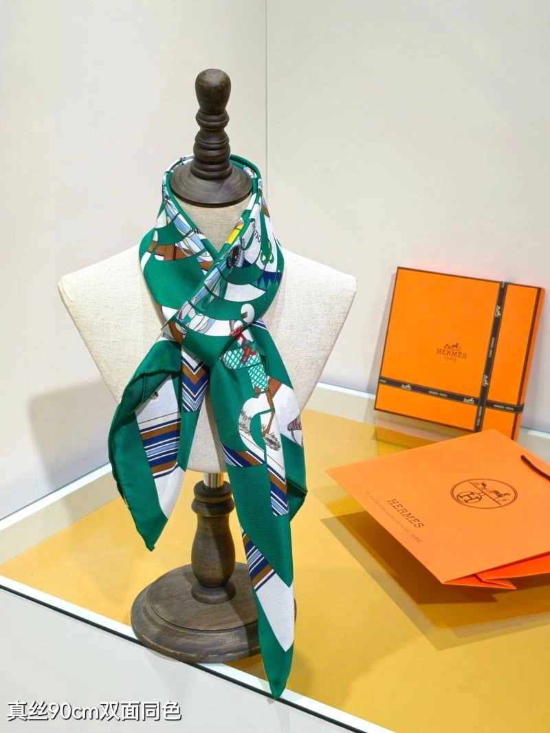 Brand-authenticated Hermes Scarf