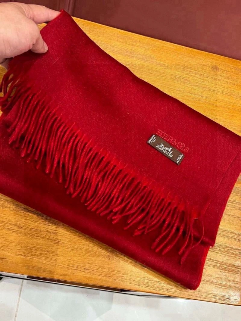 Value-priced Hermes Scarf