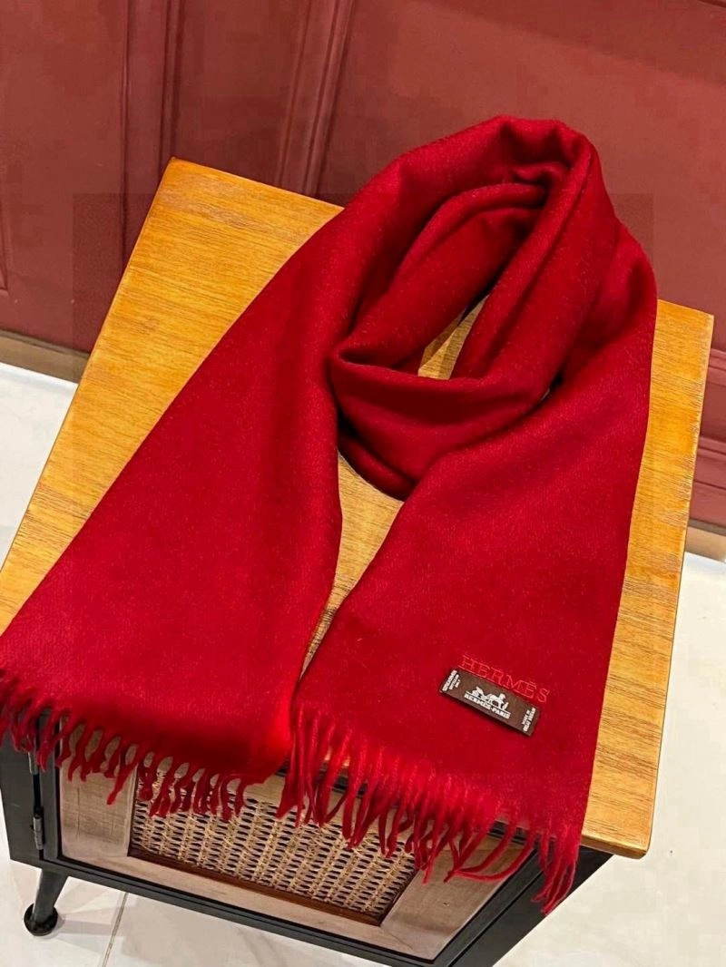 Value-priced Hermes Scarf
