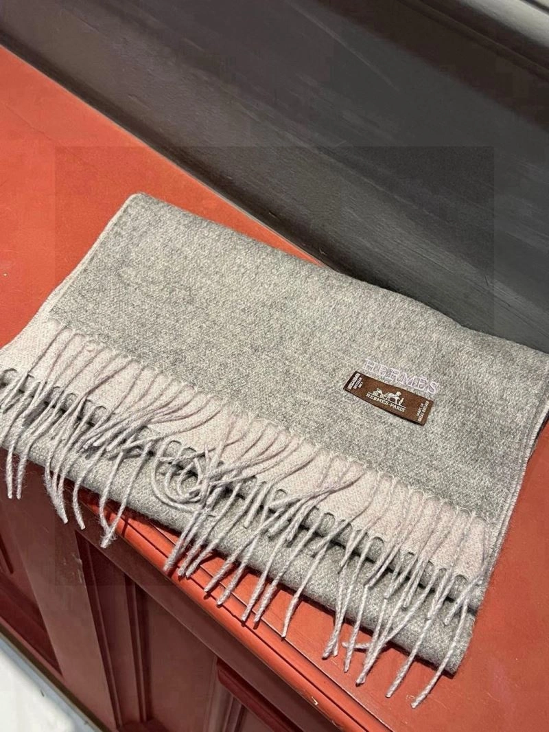 Value-priced Hermes Scarf