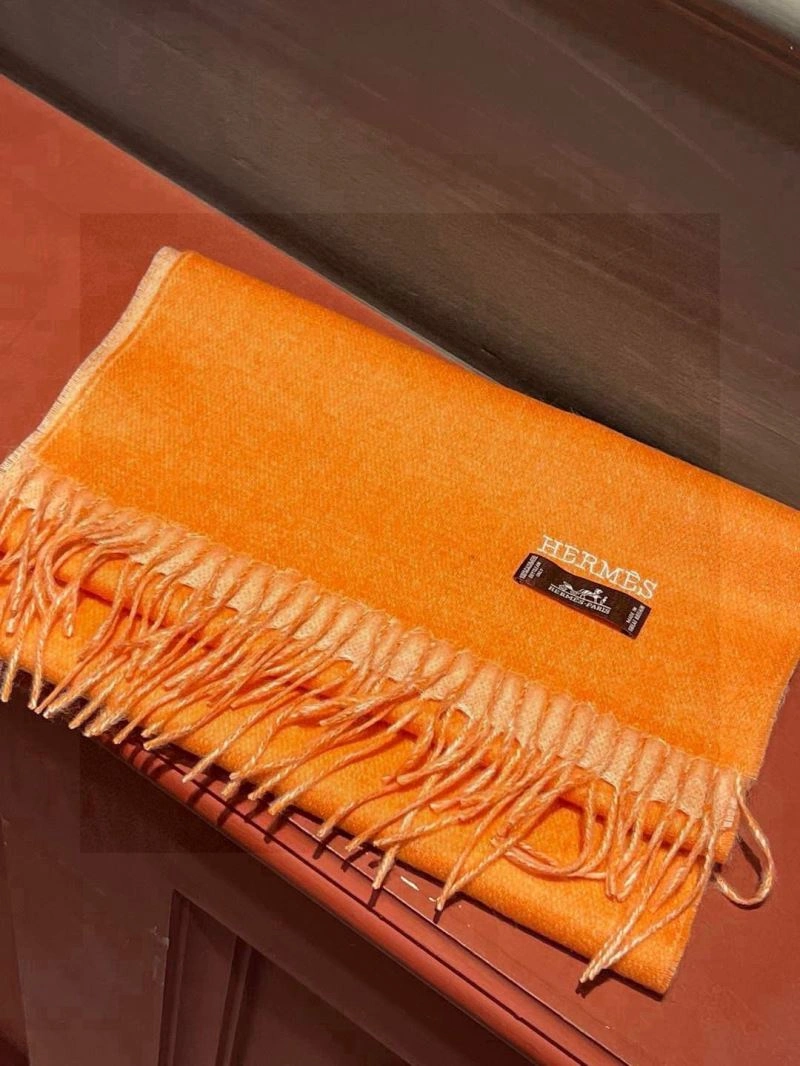Discounted Hermes Scarf