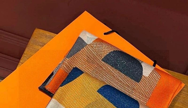 High fidelity Hermes Scarf