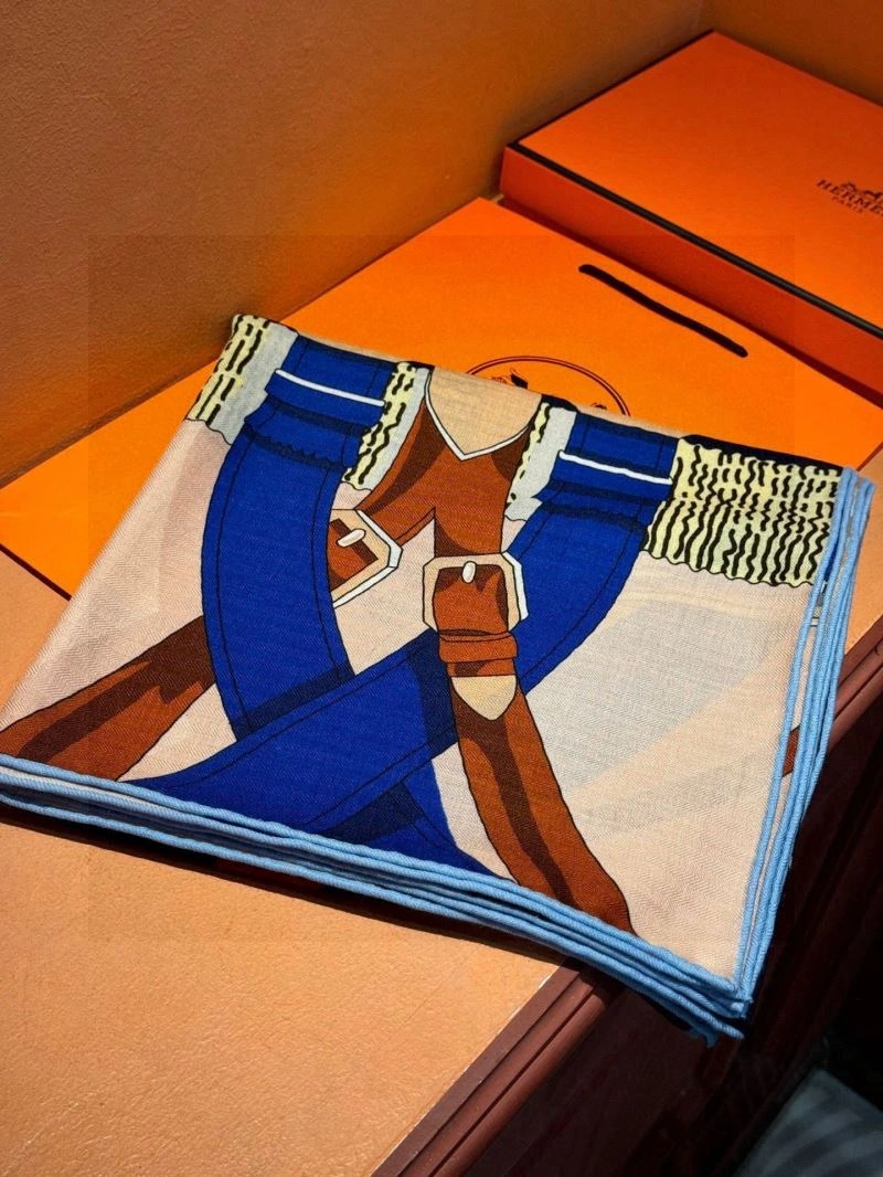 Indistinguishable Hermes Scarf