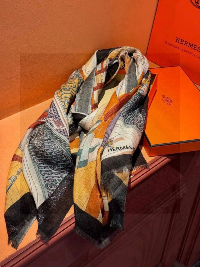 Accurate model Hermes Scarf