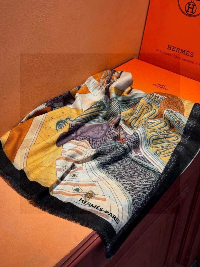 Accurate model Hermes Scarf