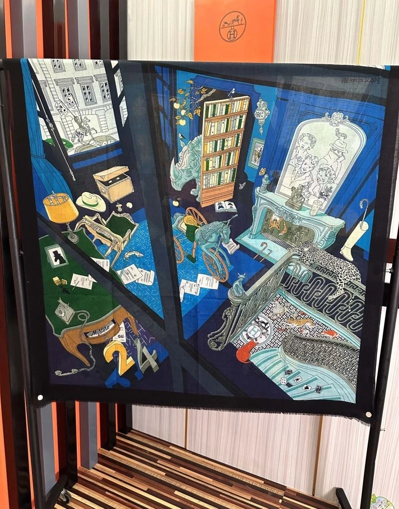 Top mirror Hermes Scarf
