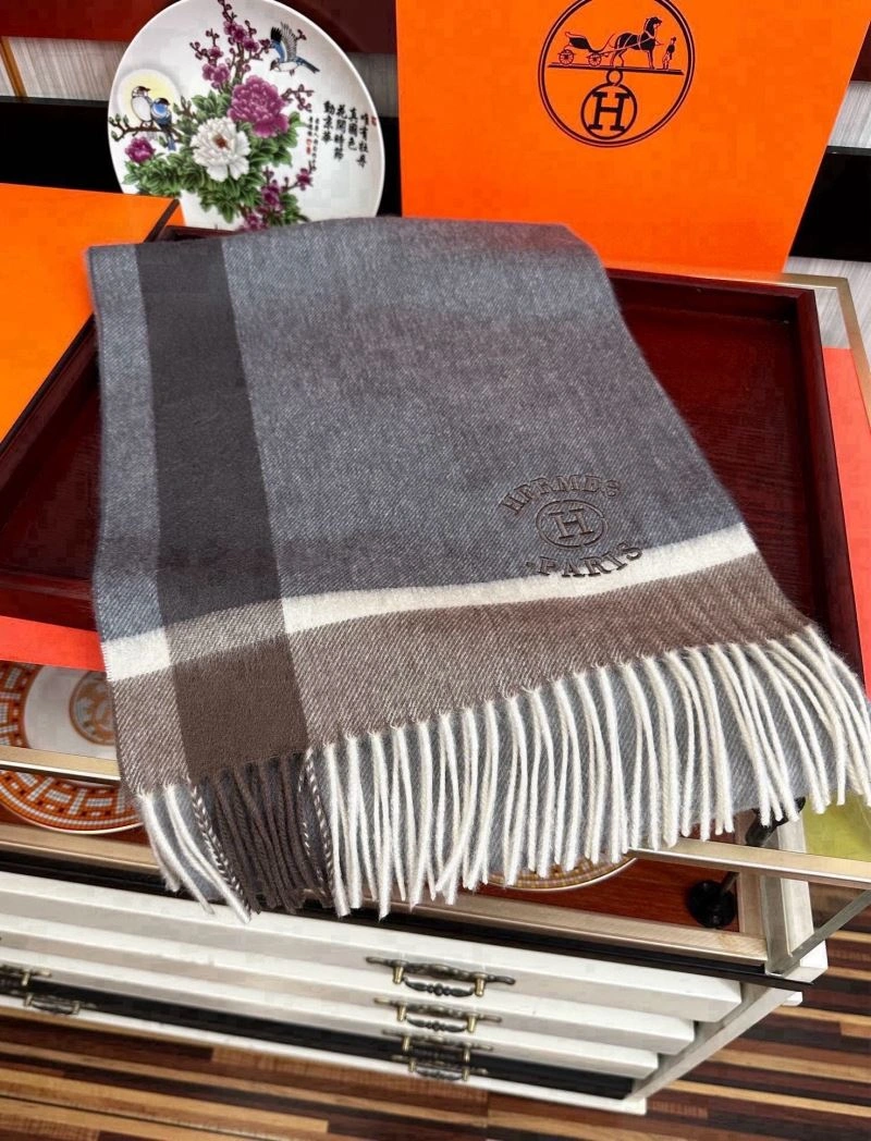 Brand-authenticated Hermes Scarf