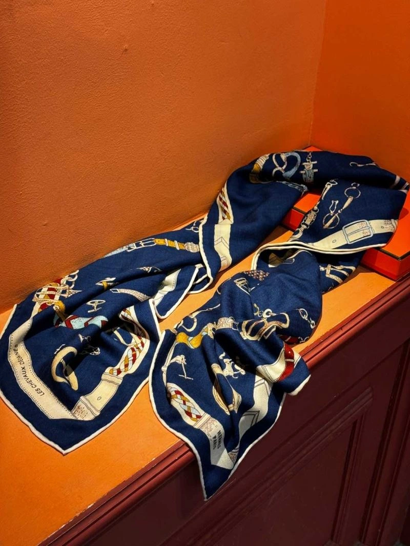 Discounted Hermes Scarf