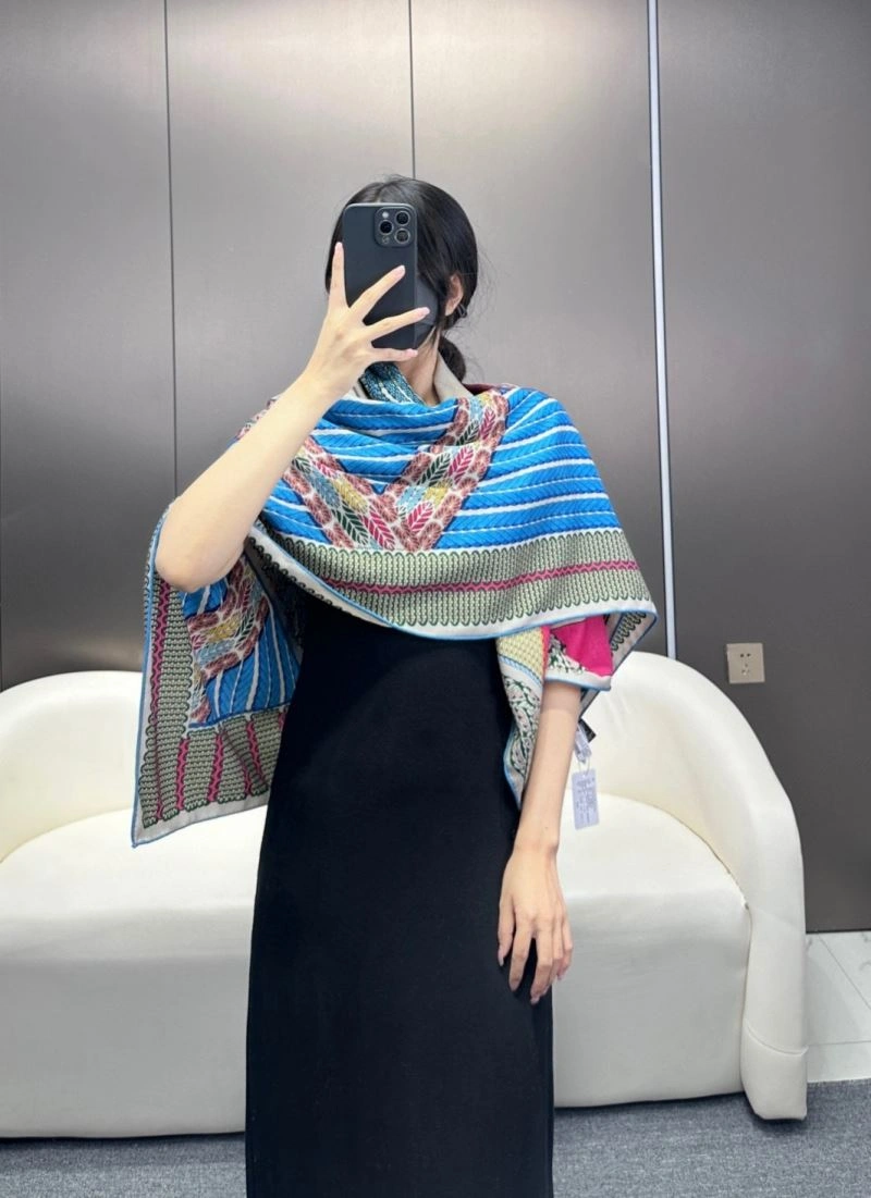 Value-priced Hermes Scarf