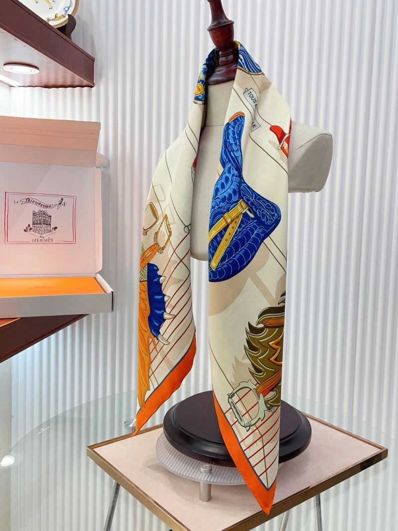 Value-priced Hermes Scarf
