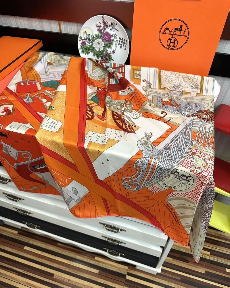 Inexpensive Hermes Scarf