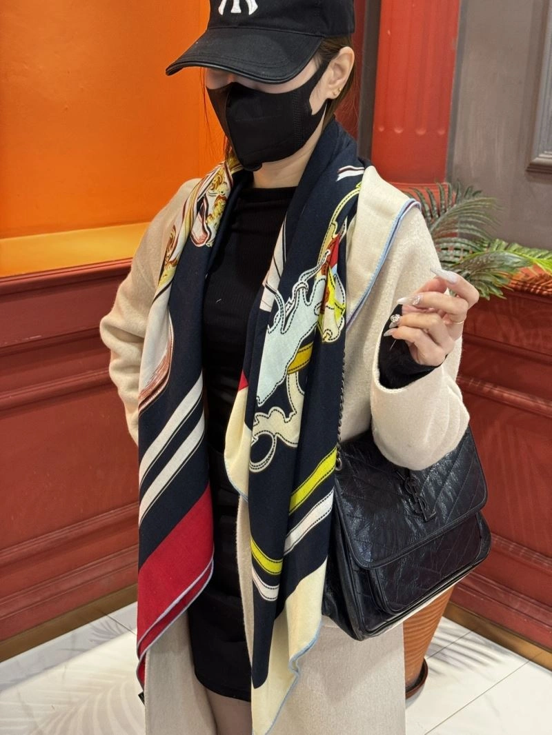 Value-priced Hermes Scarf