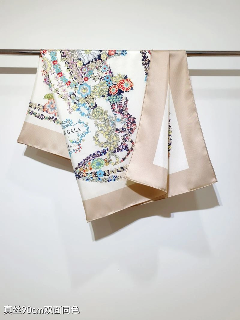 Top mirror Hermes Scarf