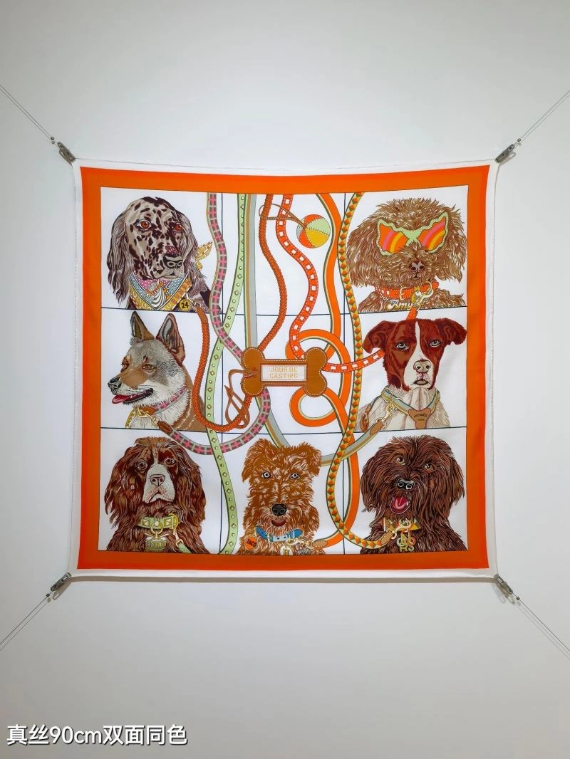 Brand-authenticated Hermes Scarf