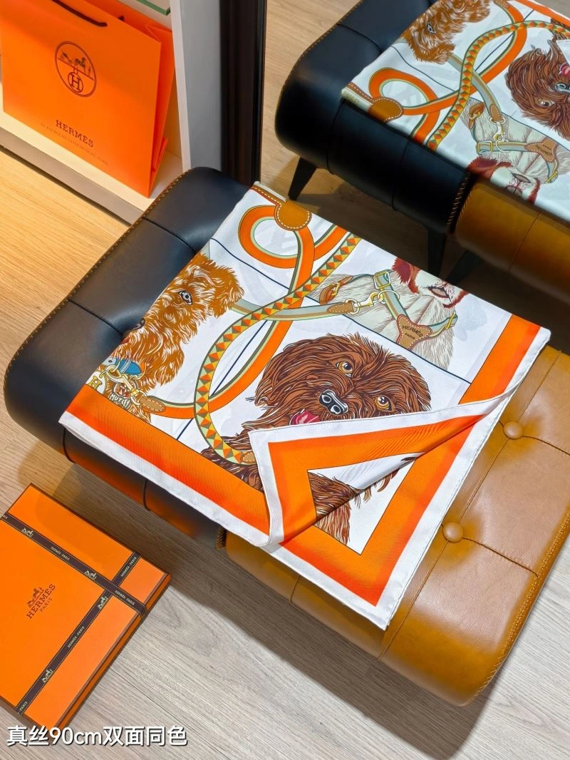 Brand-authenticated Hermes Scarf