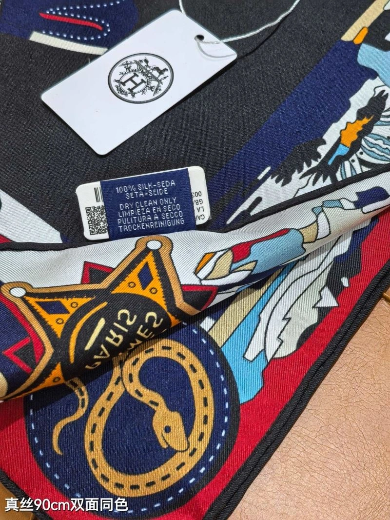 Top mirror Hermes Scarf
