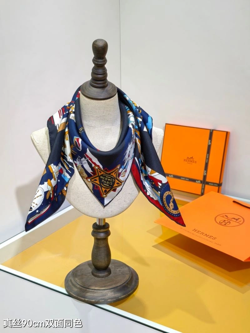 Top mirror Hermes Scarf