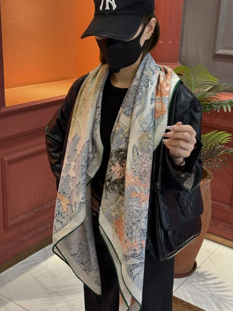 Inexpensive Hermes Scarf