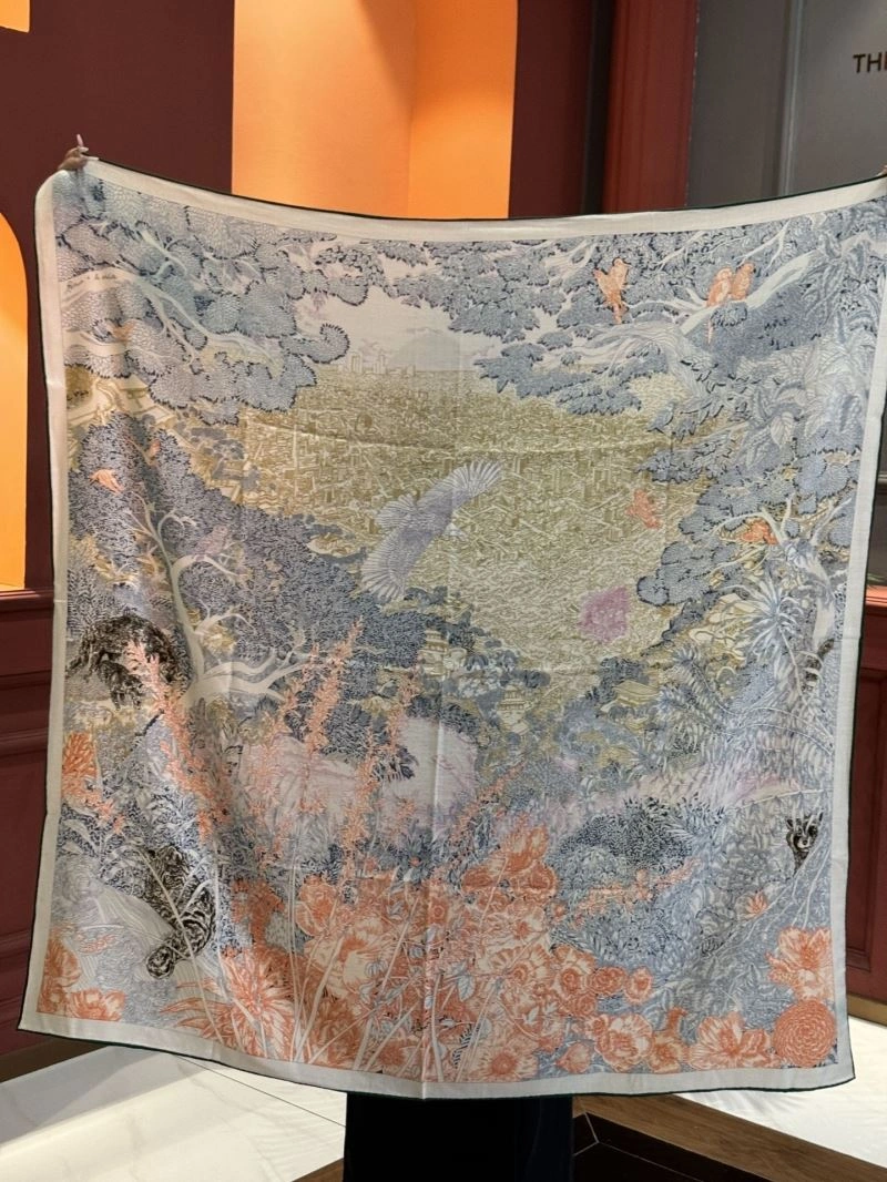 Inexpensive Hermes Scarf