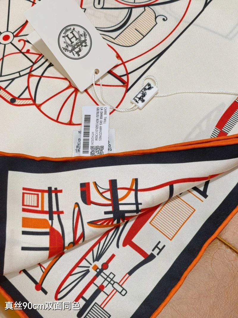 Accurate model Hermes Scarf