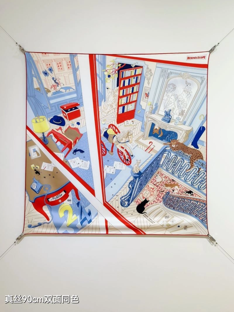 Accurate model Hermes Scarf