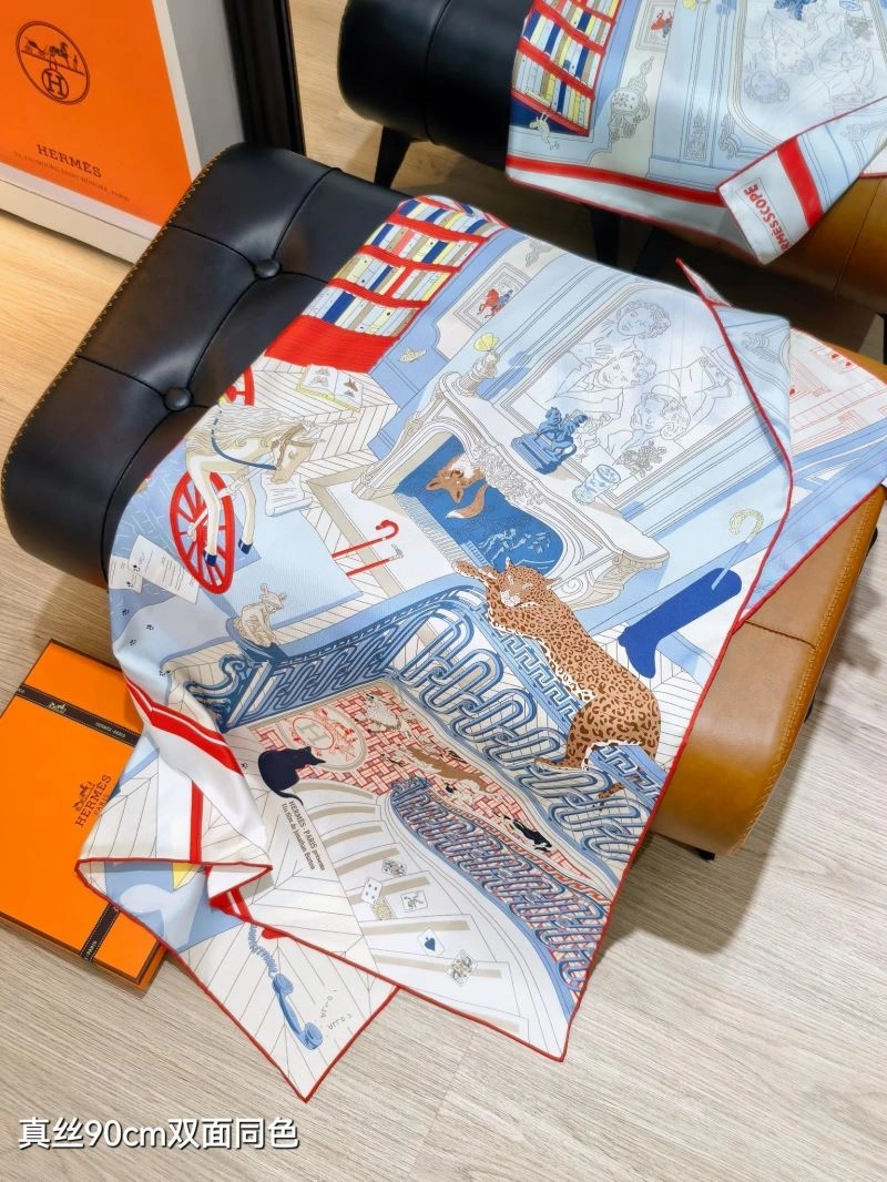 Accurate model Hermes Scarf