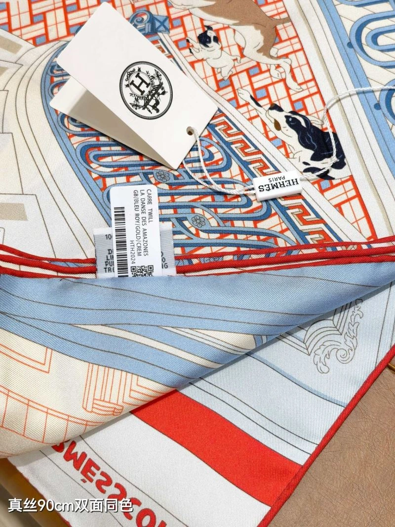 Accurate model Hermes Scarf