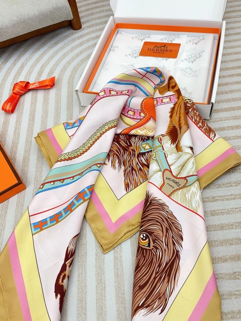 Accurate model Hermes Scarf