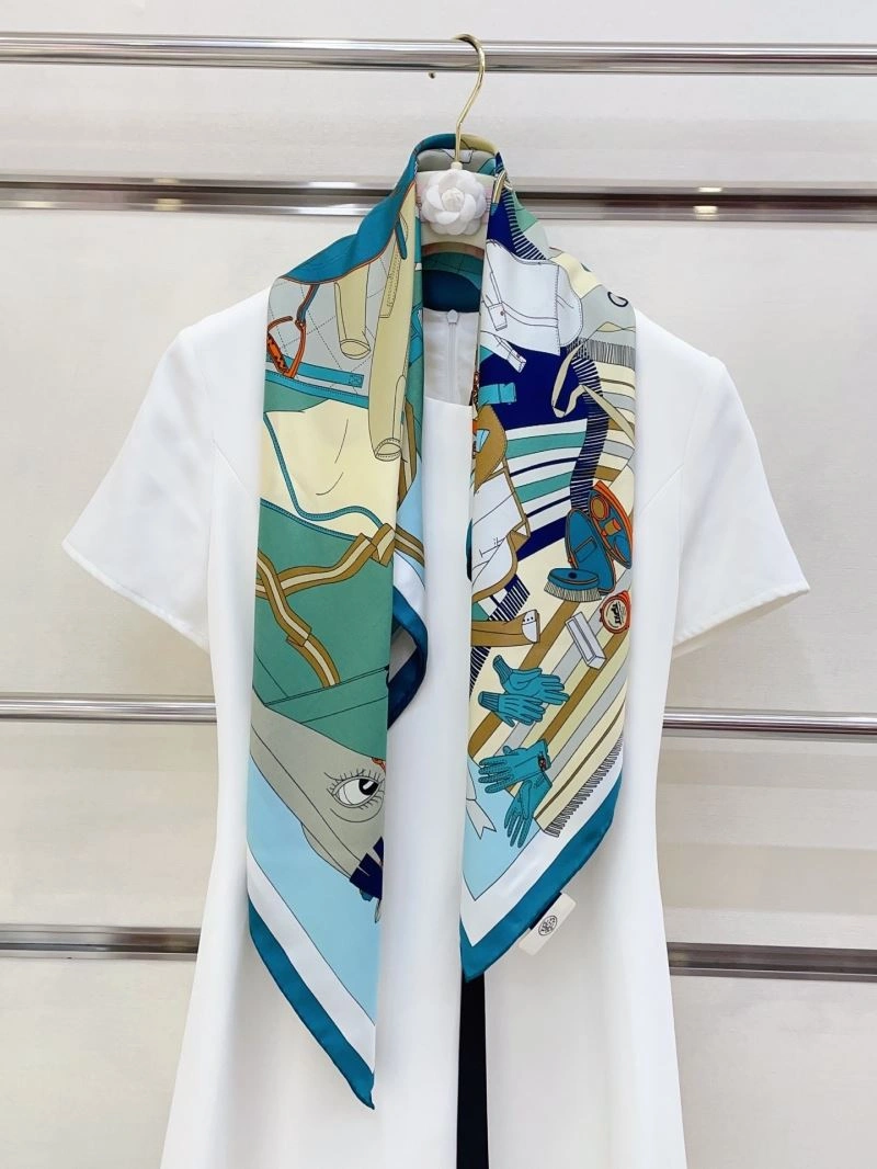 Cut-rate Hermes Scarf