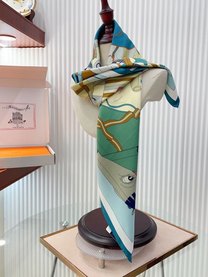 Cut-rate Hermes Scarf