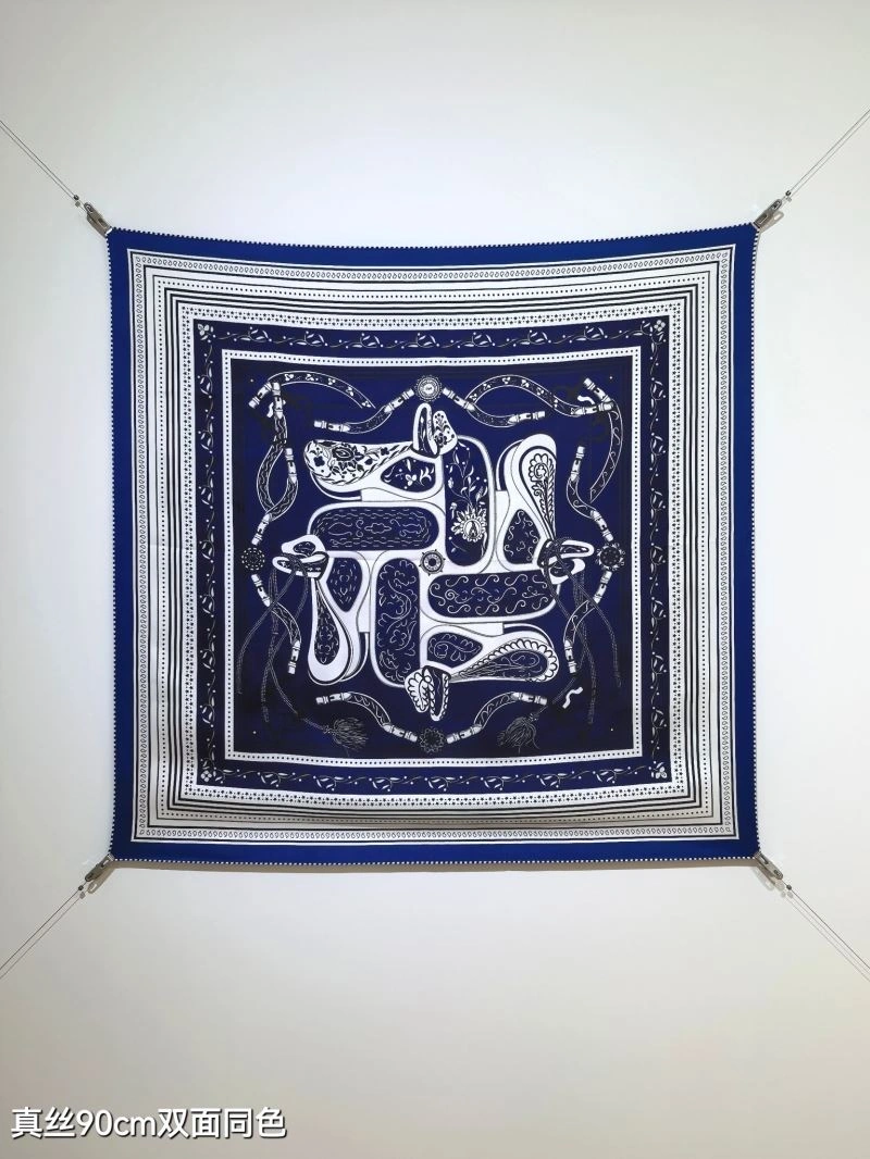 Value-priced Hermes Scarf