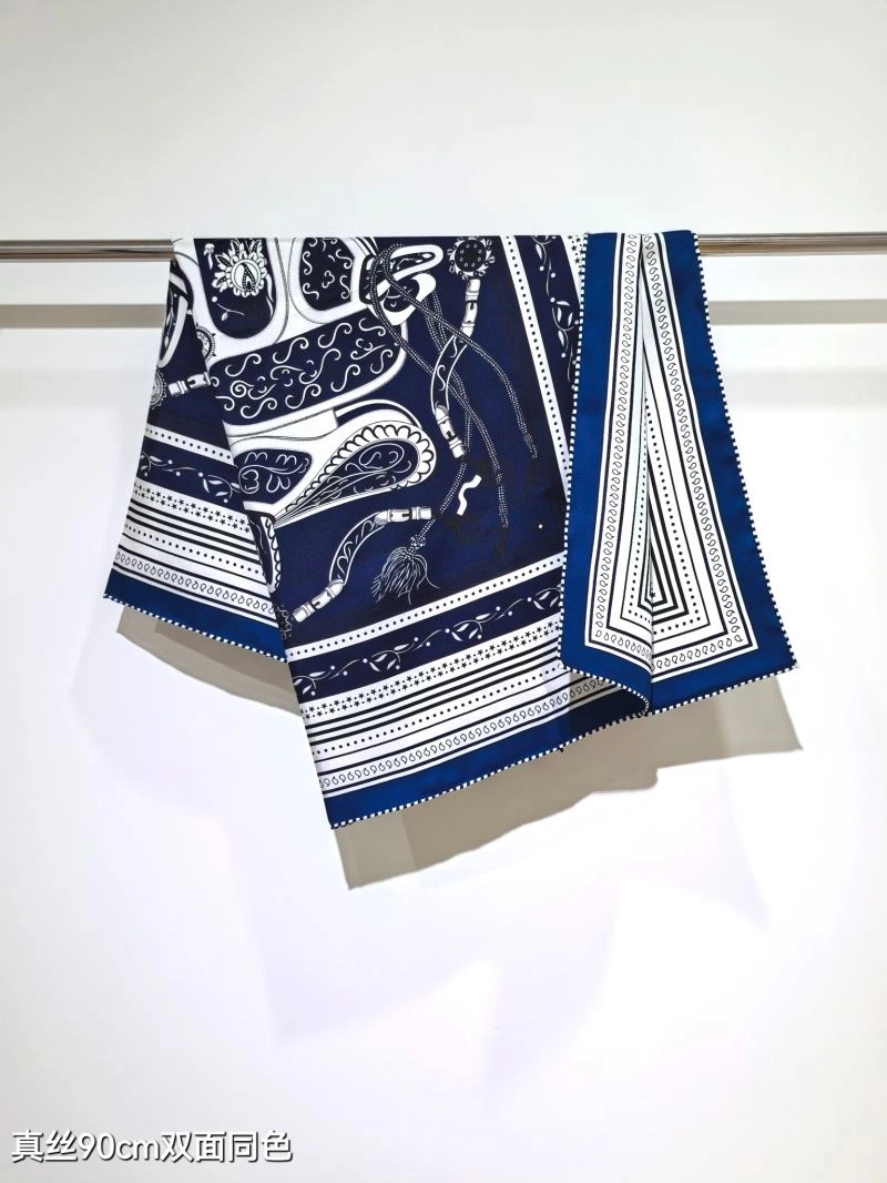 Value-priced Hermes Scarf