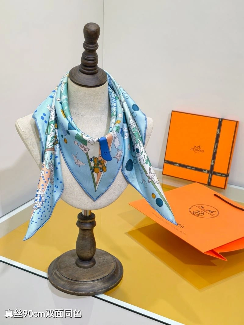 Value-priced Hermes Scarf