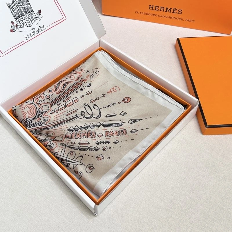 Indistinguishable Hermes Scarf