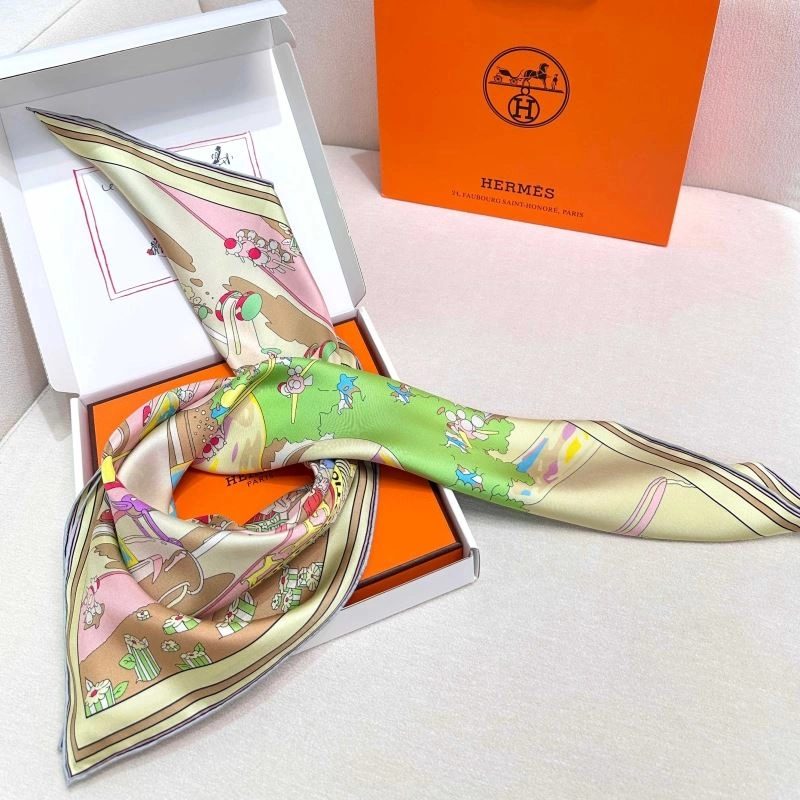 Top mirror Hermes Scarf