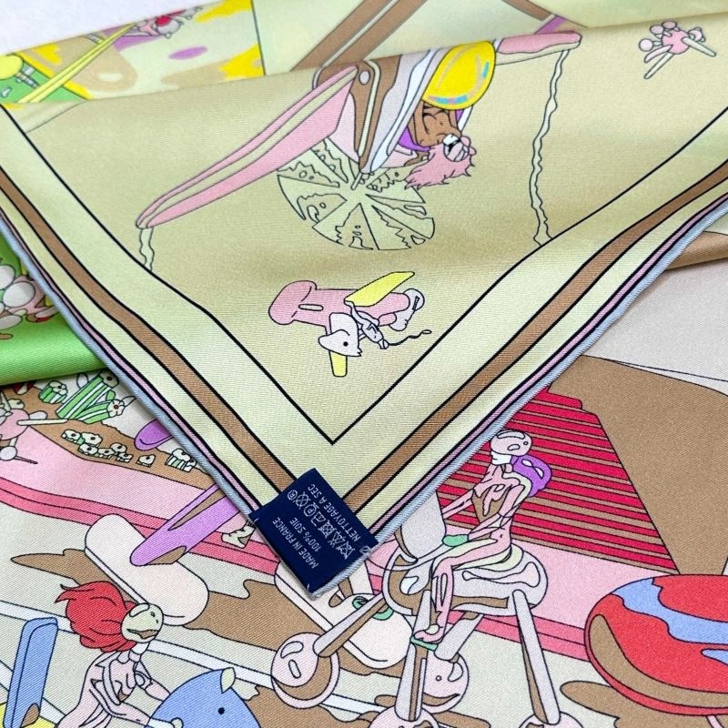 Top mirror Hermes Scarf